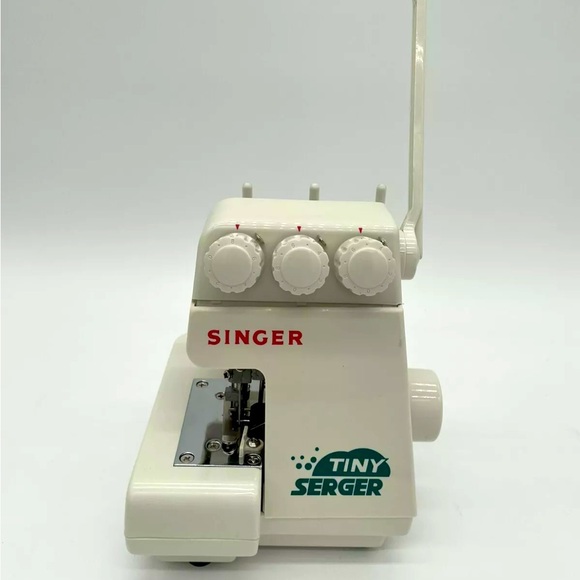 Singer | Design | Singer Tiny Serger Overedging Sewing Machine Model ...